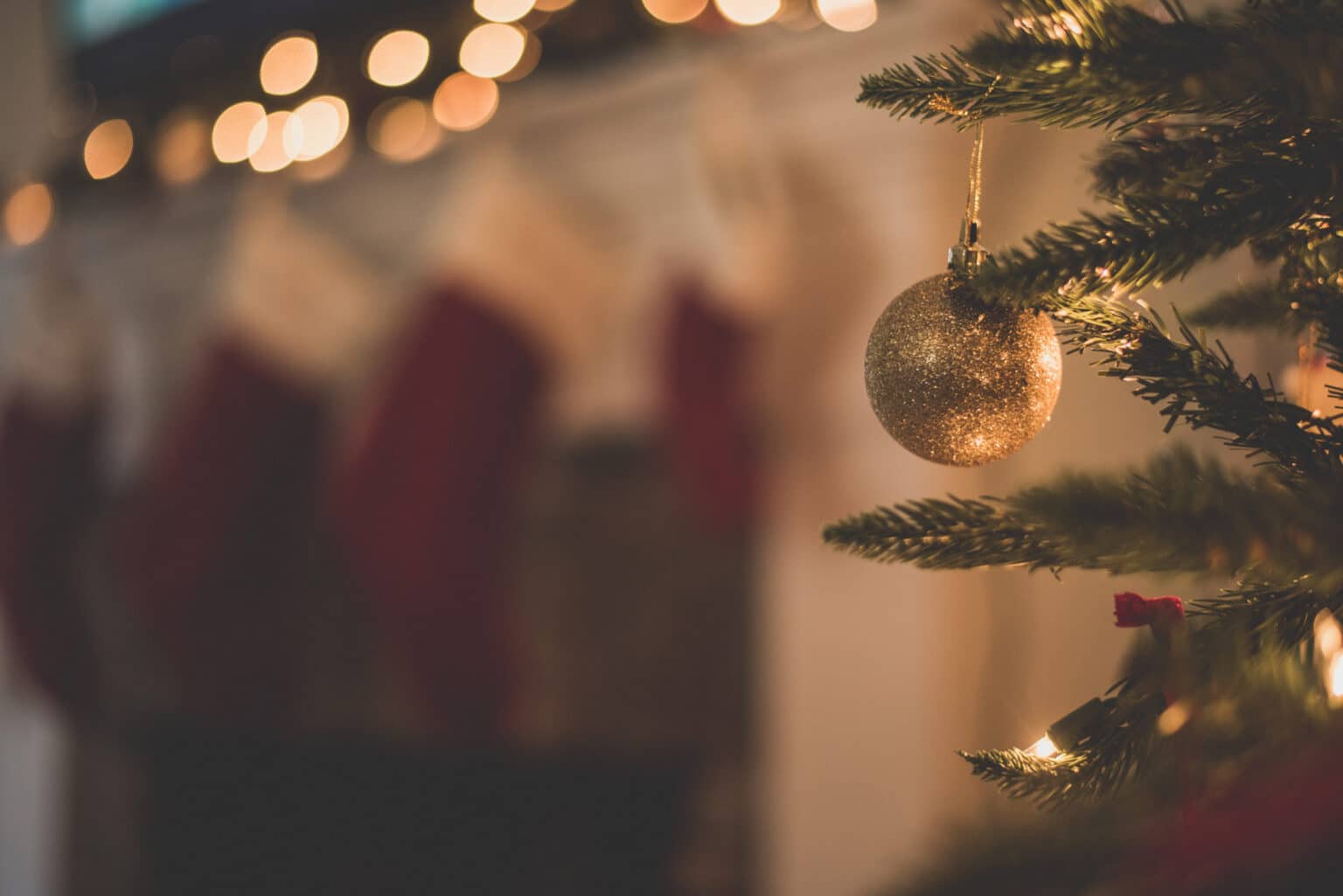 Sharing God's Wonder Through Service at Christmastime - Ministry Spark